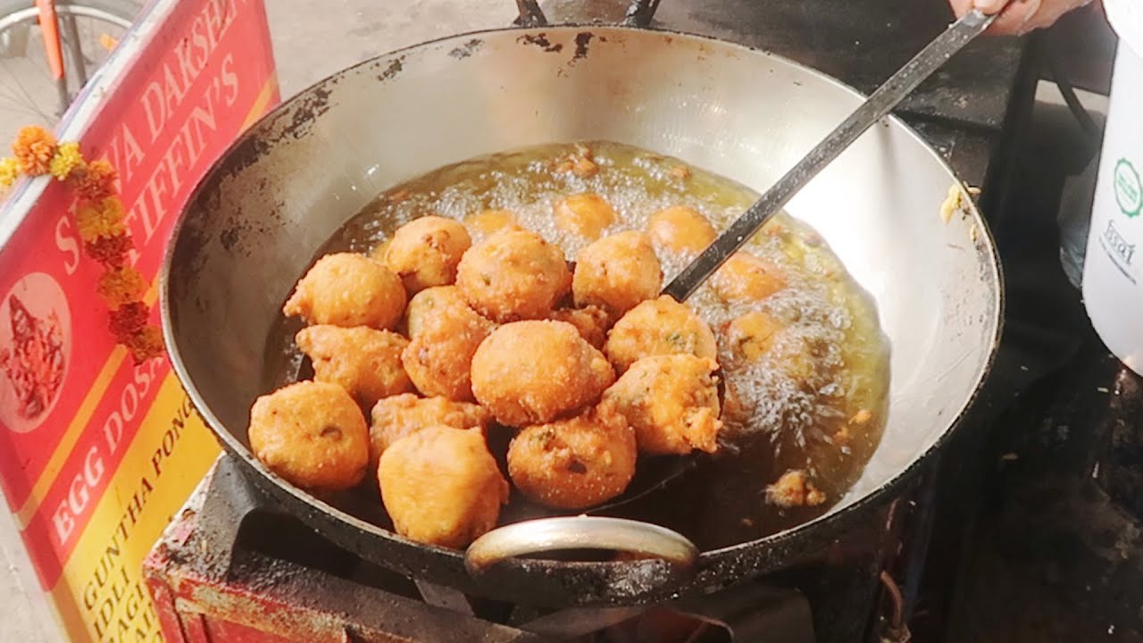 ONION BONDA MAKING | Minapa Bonda | Morning Breakfast In South India ...