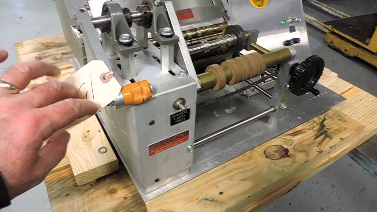 Champion Trading demonstrates Labelette Model 20 labeler - YouTube