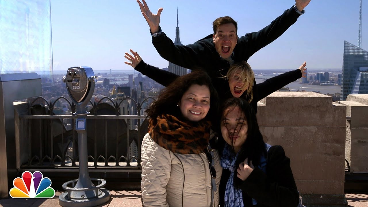 "Tonight Show Celebrity Photobomb" with Cameron Diaz - YouTube