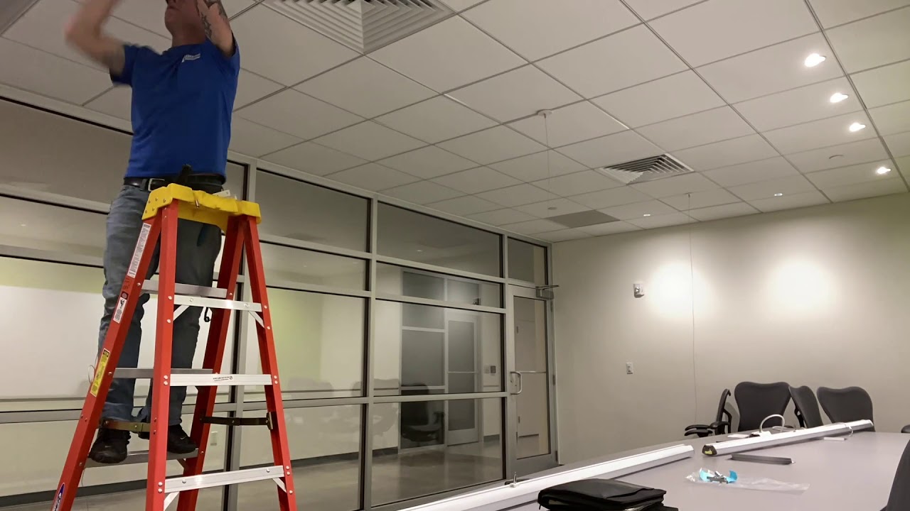 Lithonia® Linear Installation Time Lapse - YouTube