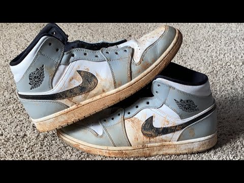 cleaning my Jordan 1s - YouTube