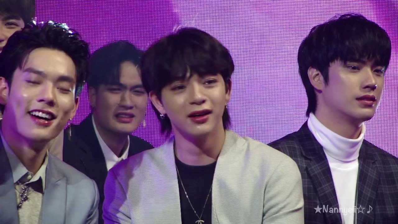 BAS SBFIVE ดูโชว์น้องกาด เพลงนี่แหละความรัก #Superboyprojectfinalweek - YouTube