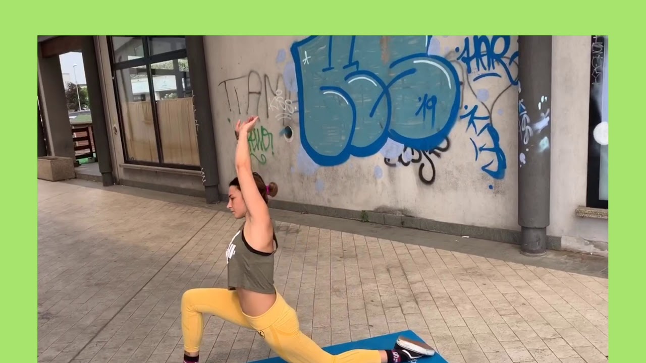 SAMSON STRETCH - YouTube