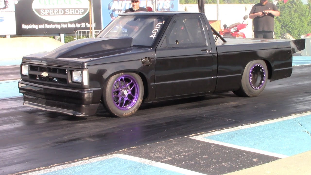 Twin Turbo S10 Stick Shift - Nick of Cole-Mann Customs - YouTube