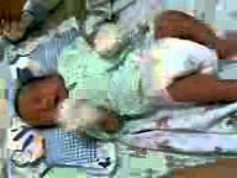 bayi nangis \