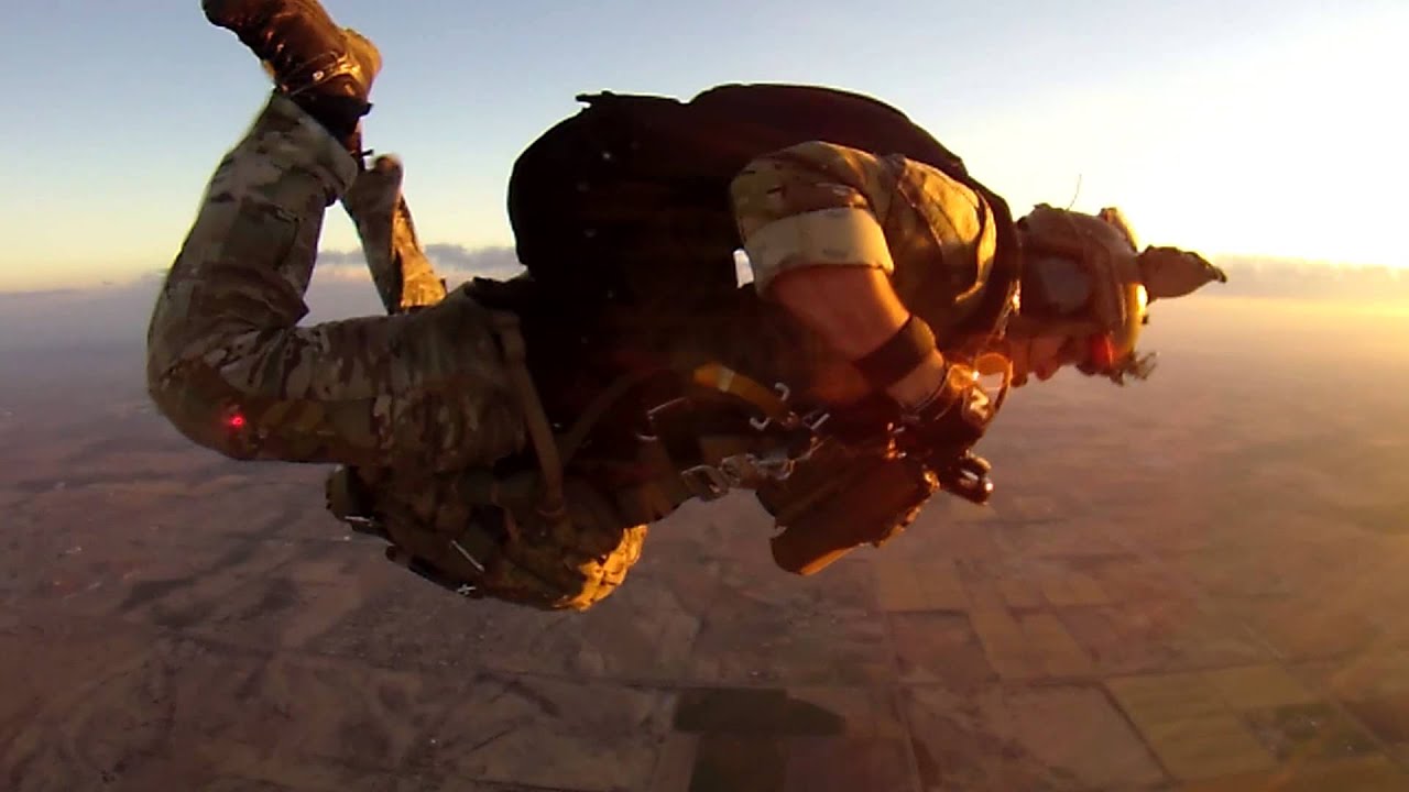 3rd Special Forces Group (Airborne) Military Free Fall - YouTube