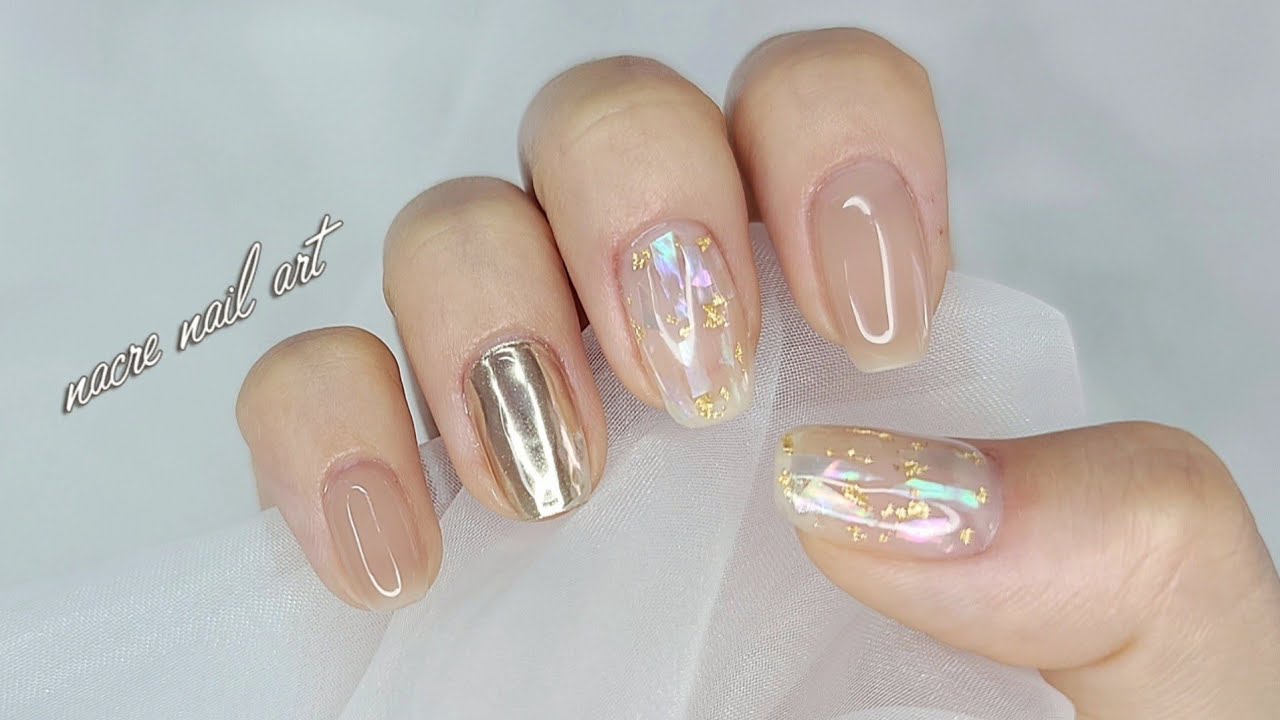 [셀프네일] 영롱한 오로라 자개네일, 메탈파우더 여름네일아트 nacre nail art - YouTube