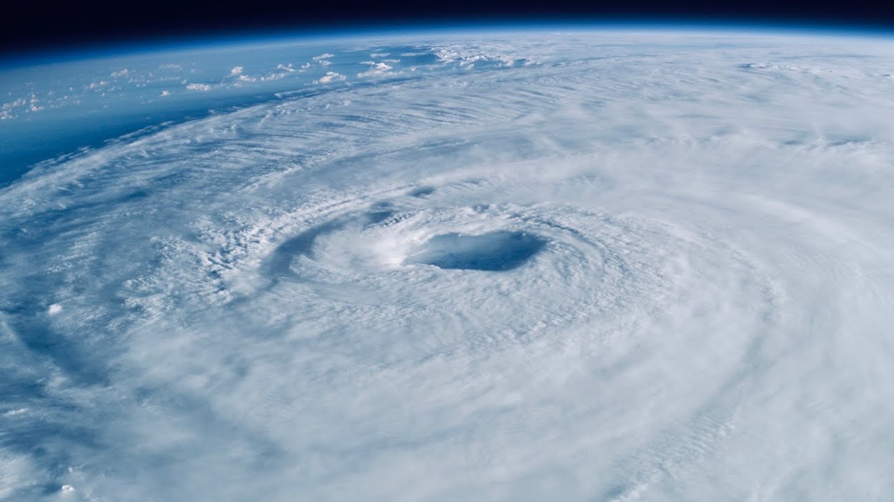 AT Uragan Compact review. - YouTube