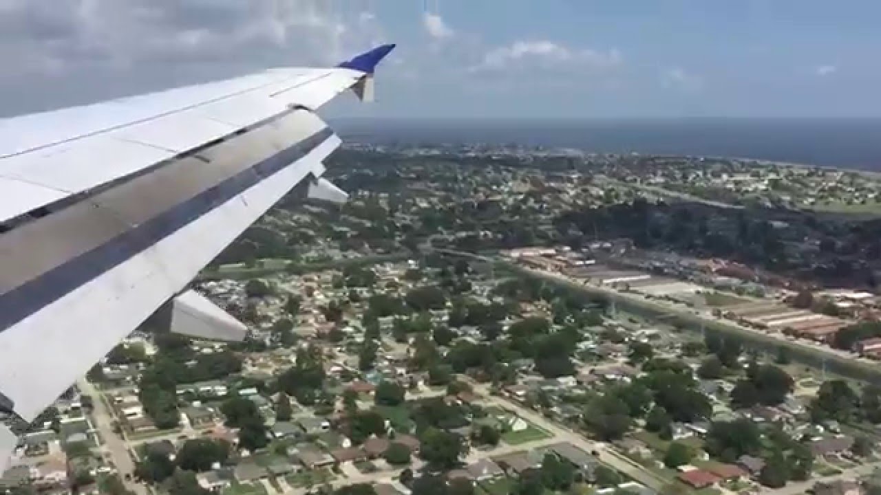 Airbus 320 UAL flight 520 ORD-MSY landing - YouTube