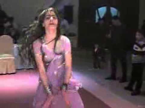 Aisha  chikni chameli (indian dance)