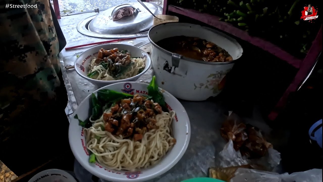 MIE AYAM PAK SAMINO TAMAN SISWA | KULINER LEGENDARIS YOGYAKARTA ...