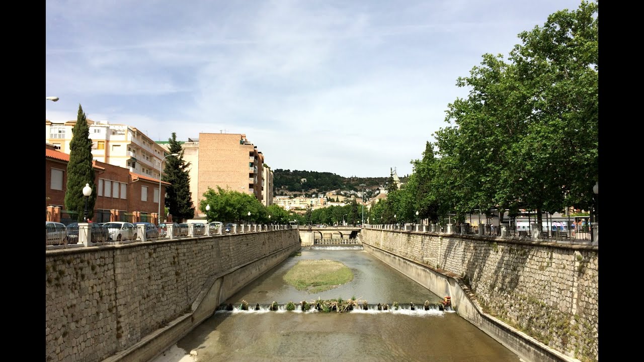GRANADA | RONDA | Puente del Río Genil. Calle Ribera del Genil. - YouTube