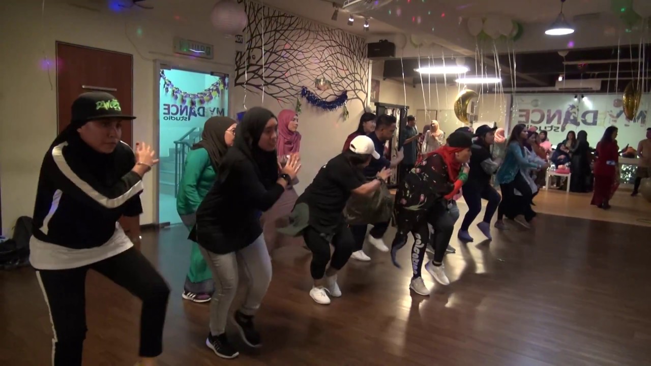 Zumba Raya 2018 - Part 17 'BOOM' - YouTube