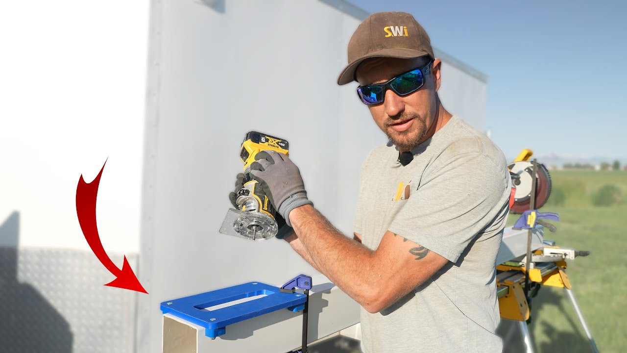 The Secret To Easily Routing Vinyl Fence In The Field - YouTube