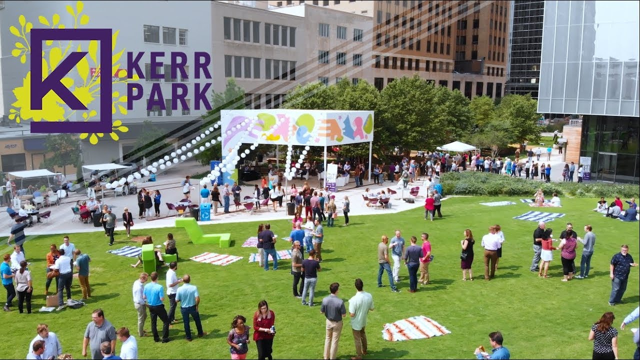 Kerr Park Kickoff Party & Garland Cutting - YouTube
