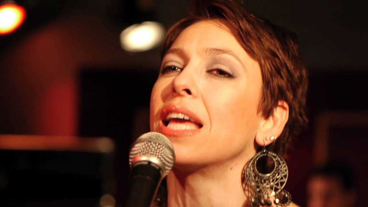 Amara Fenix "Can't Stop" (Official Music Video) - YouTube