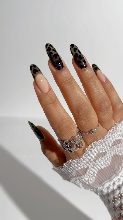Lace Valentines Nails π€ Valentinesnails Simplenailart Trendynails