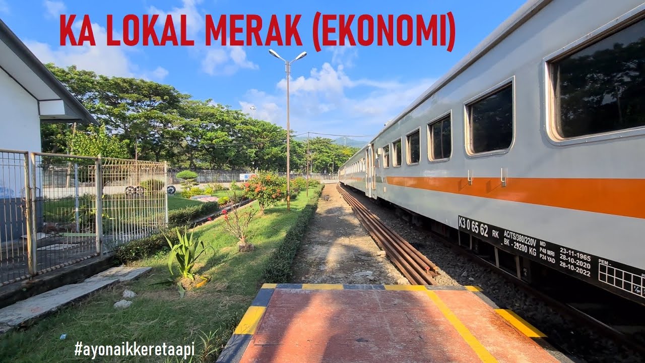 Local Train Merak Rangkasbitung walking around naik Kereta Api (KA ...