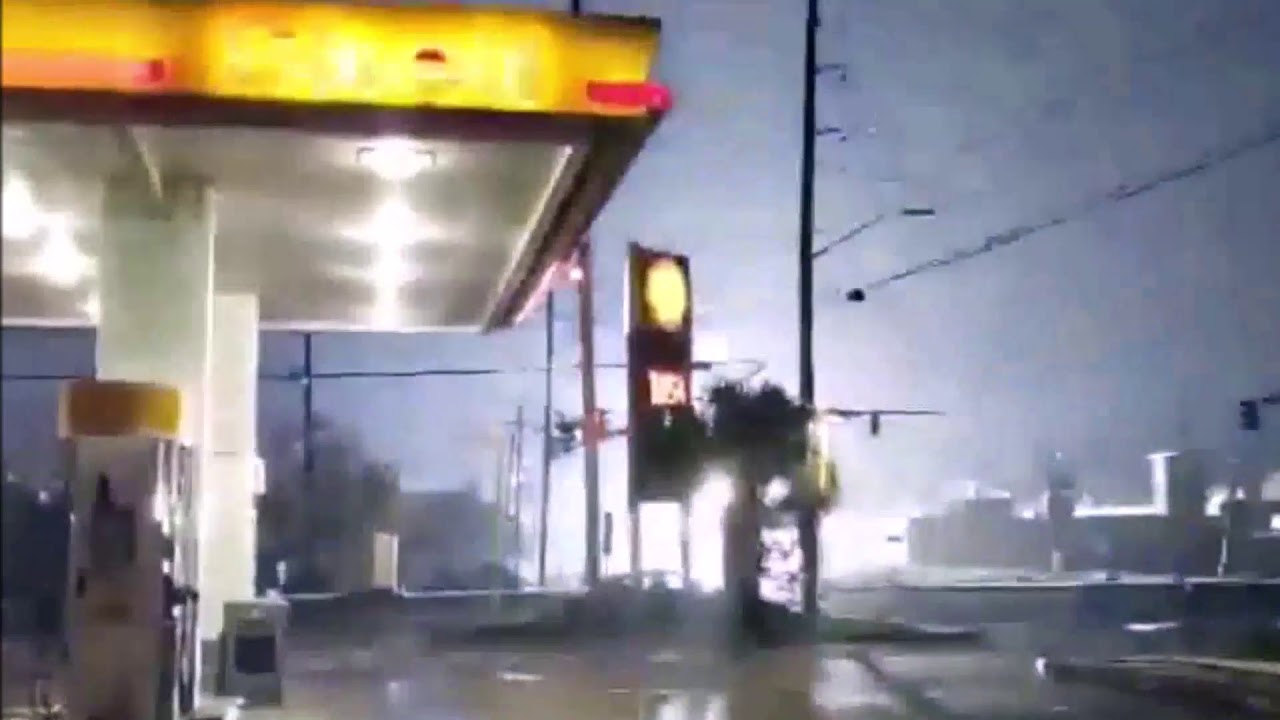 Freak Electrical Power Lines Exploding Continuously For Minutes. - YouTube