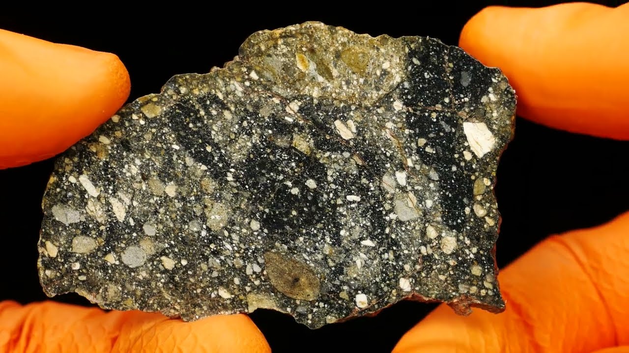 PolandMET Meteorite EL HAREICHA 001 (9.63 gram) - YouTube