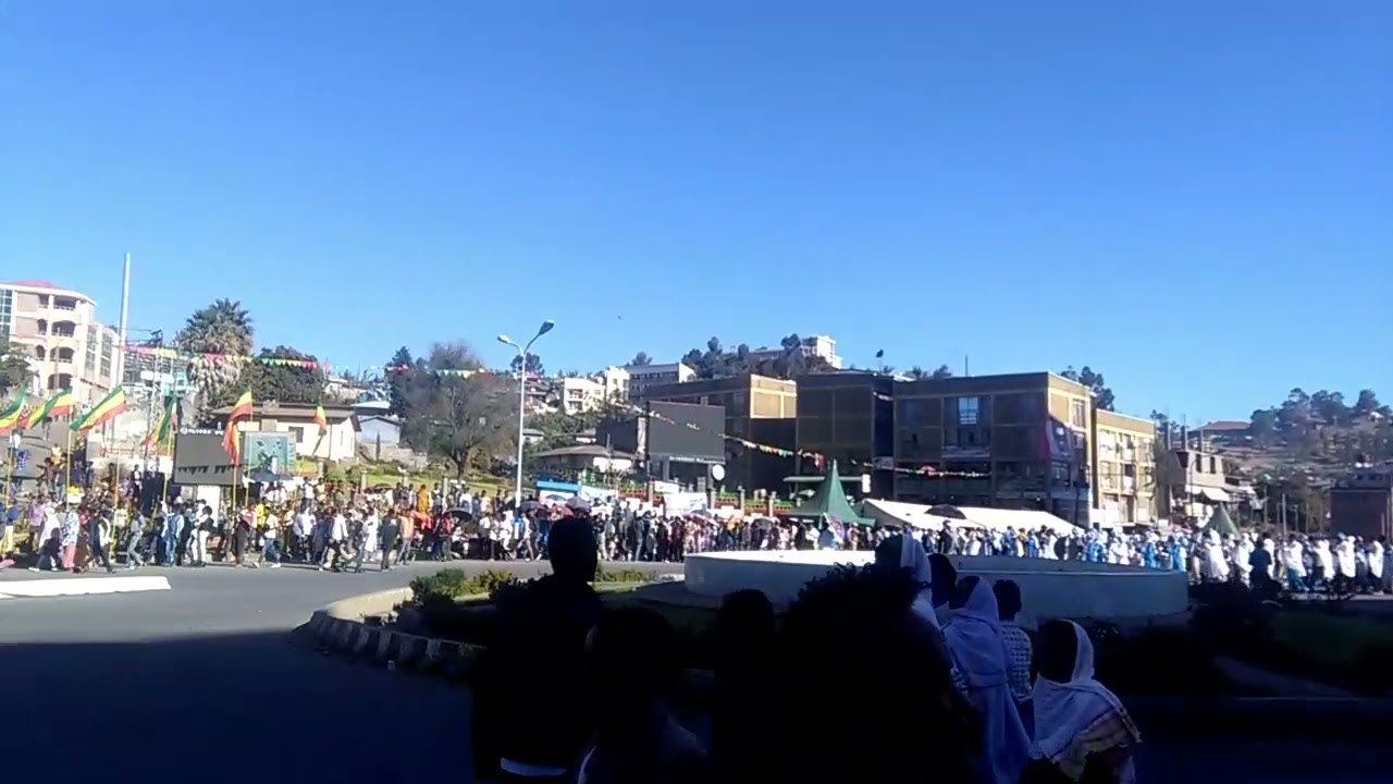 Dessie City ደሴ ከተማ ጥምቀት በፒያሳ አደባባይ - YouTube