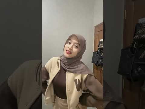 CEWEK CANTIK HIJAB BODY PULEN BAHAN ENAK