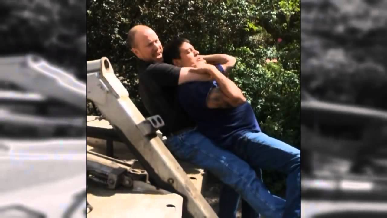 State cop arrested for assaulting repo man - YouTube