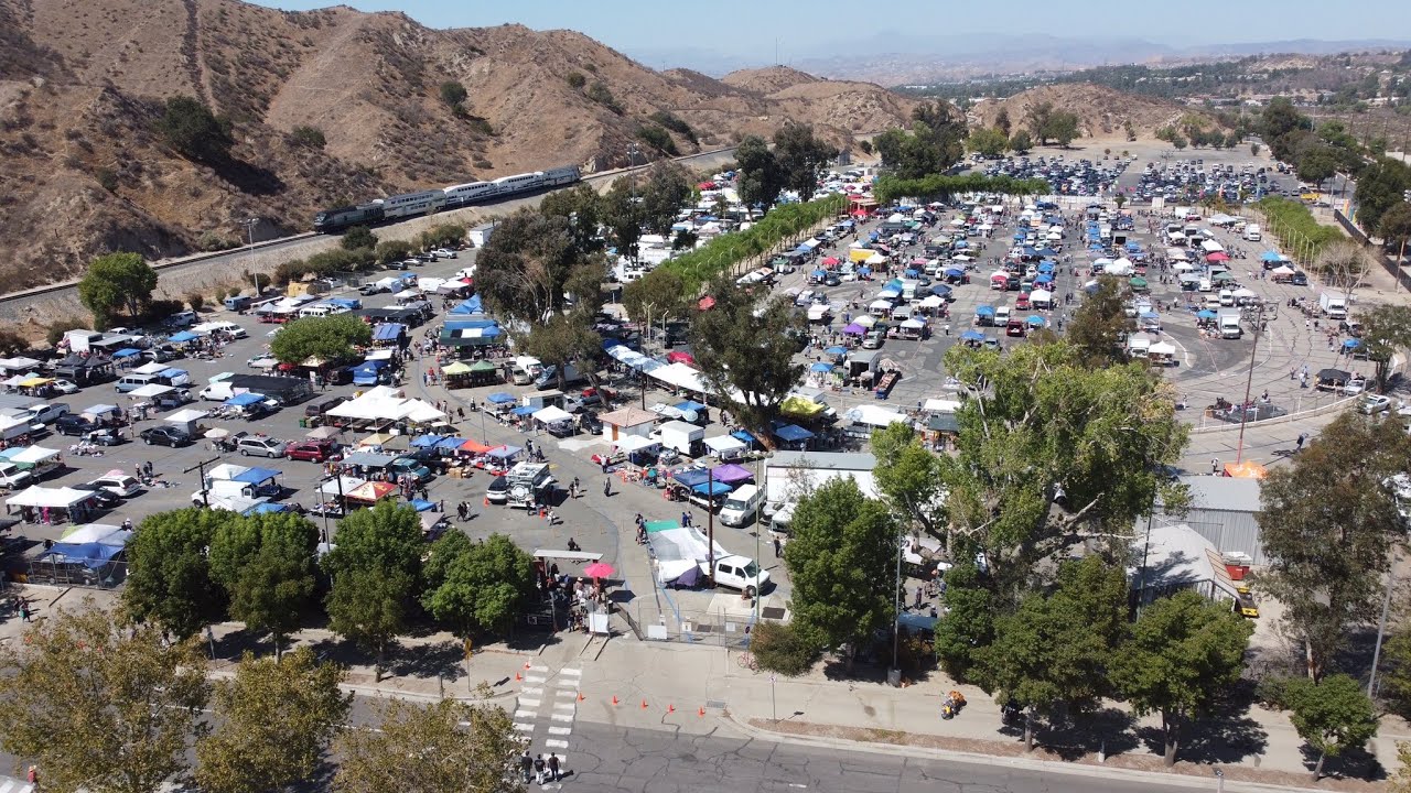 SAUGUS SWAP MEET, Santa Clarita, CALIFORNIA,DJI Mini 2 Drone footage ...