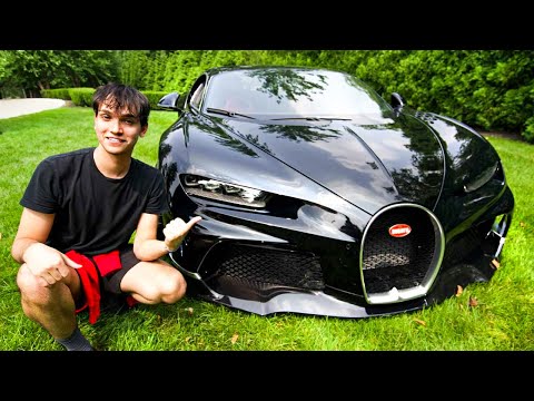 Taking Delivery of the BUGATTI Chiron Super Sport (1600hp)