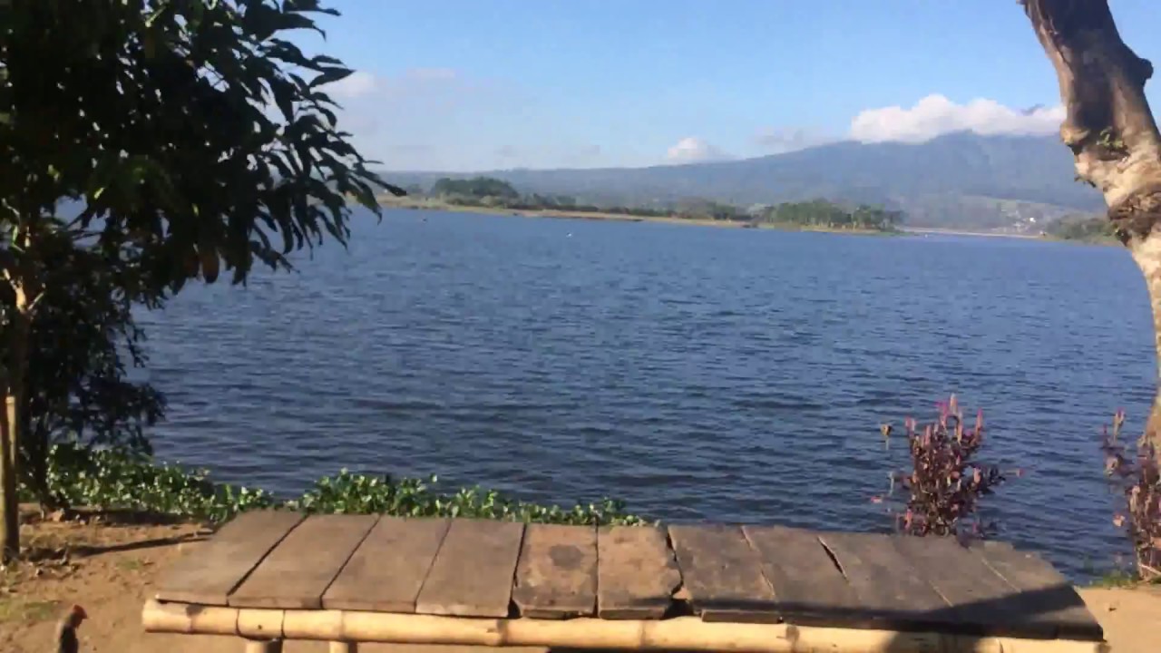 INDAHNYA BENDUNGAN SELOREJO - YouTube