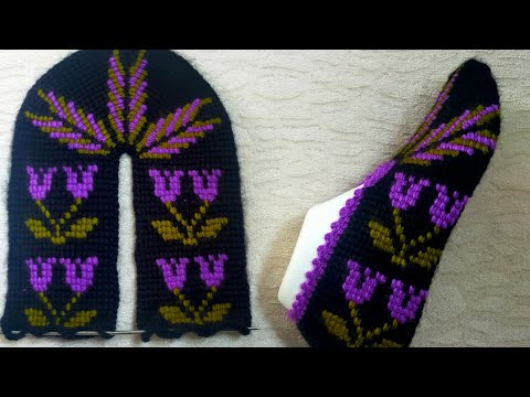 Herkesin örebileceği laleli tunus patik modeli#tunuspatik #keşfetedüş #crochet #knittig #handmade 