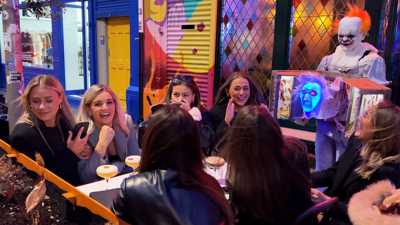 Scariest Box Ever. Crazy Prank - YouTube