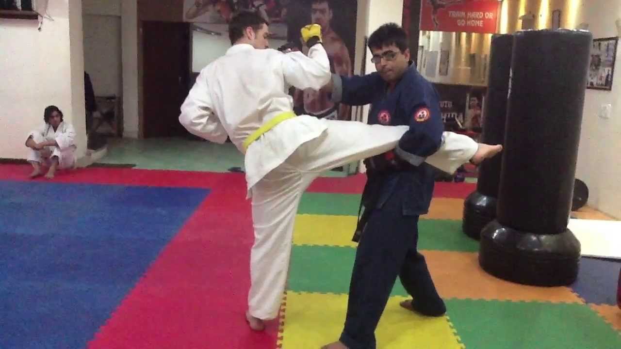 MMA - Takedown & Leg Lock (instructional video) - YouTube
