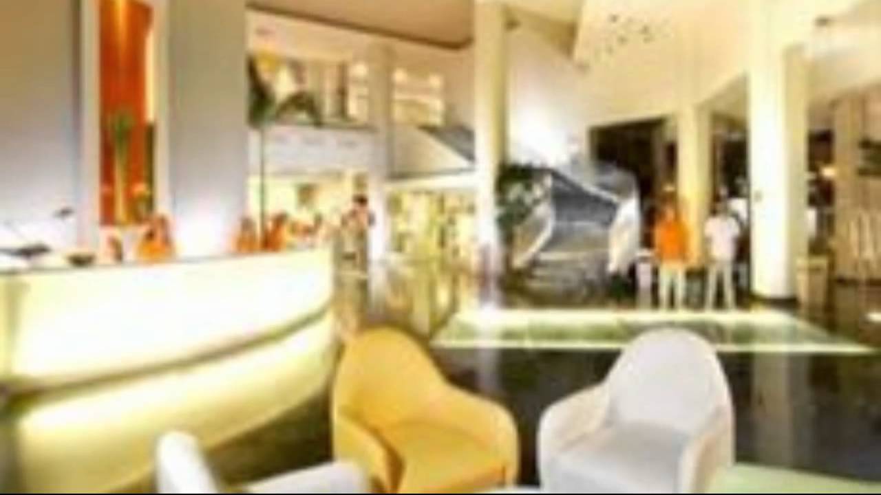 Harris Hotel Tebet - YouTube