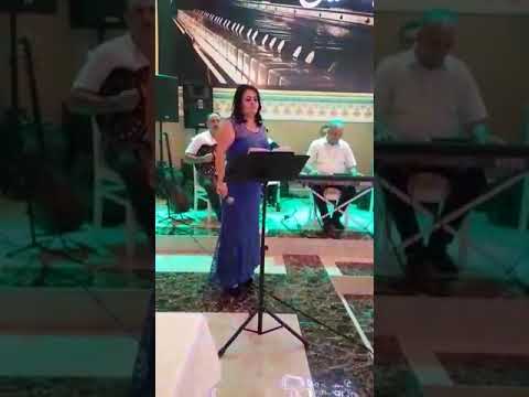 oxuyur XANİM CAHANGİR gizi..turk mahnısı