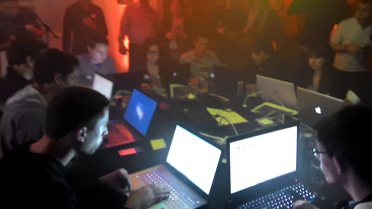 Code in the dark 2014 - YouTube