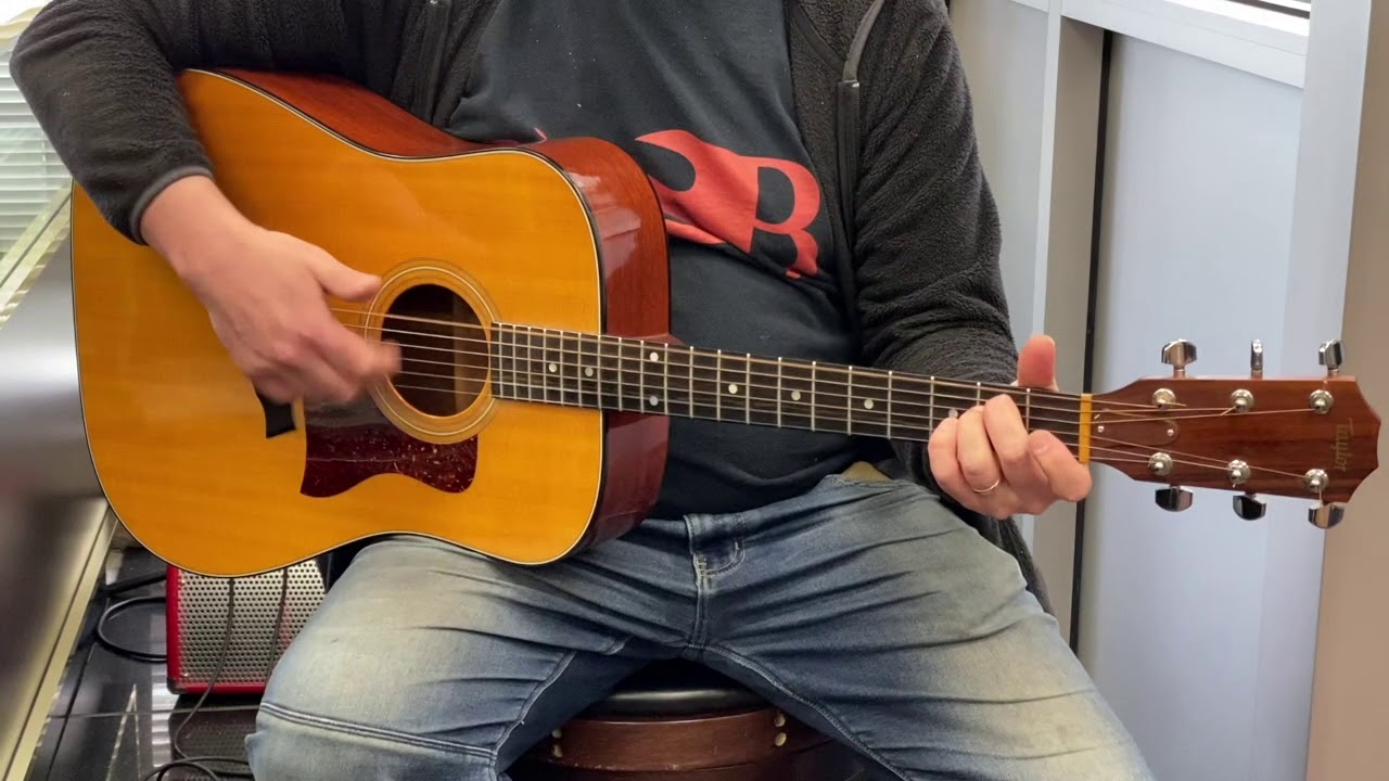Taylor 510 1989 Dreadnought Acoustic Guitar - YouTube