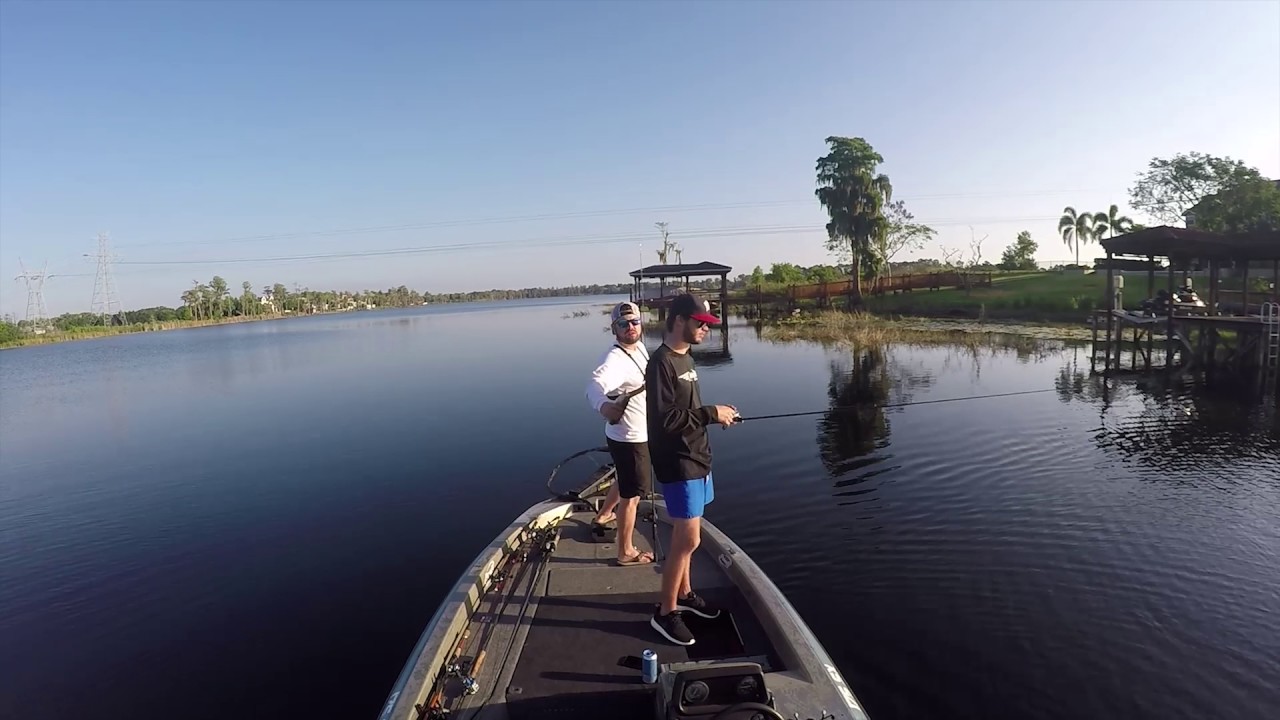 Butler Chain Bass Fishing - YouTube