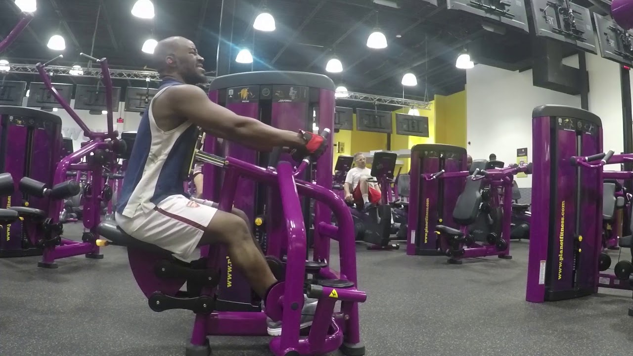 THE BEST WORKOUT| CHEST PRESS, DUMB BELL, BENCH PRESS - YouTube