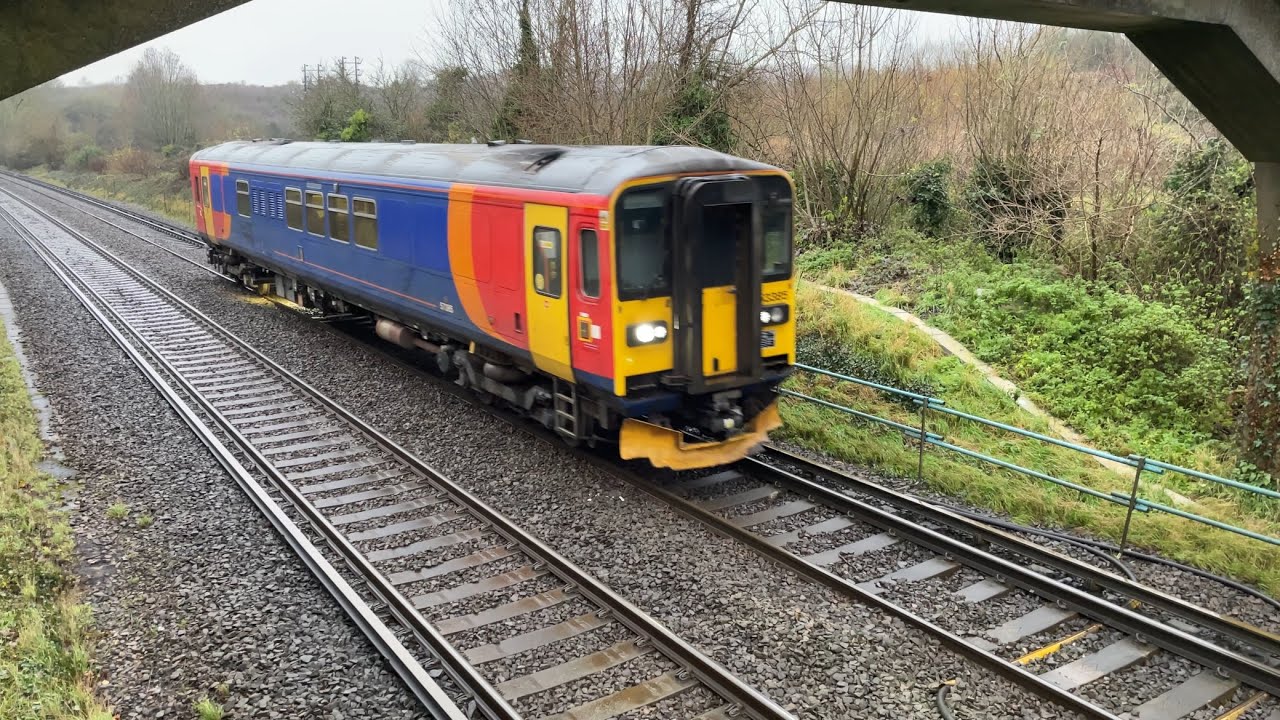 Class 153 Sprinter | 153385 (VIU 3) | Network Rail / Colas Rail Freight ...