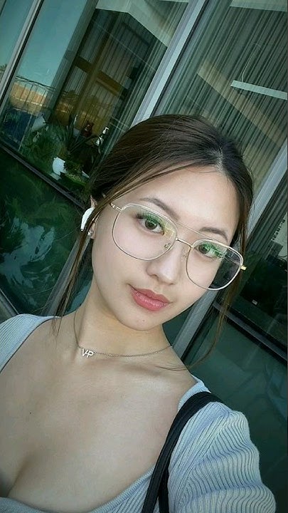 VALERIA POLA #shorts #model - YouTube