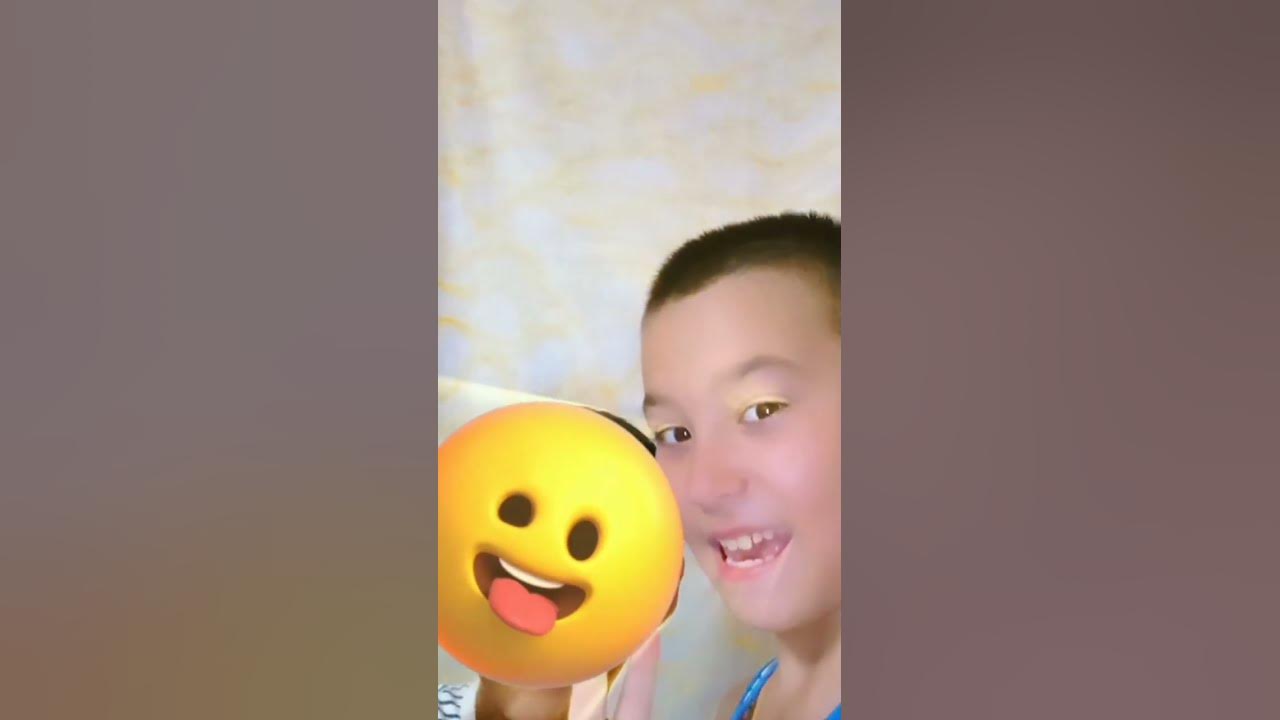 фотка с другом Youtube