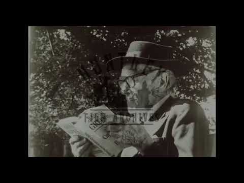 Graham Greene Reading from his Final Novel, 1988 - Film 1015789