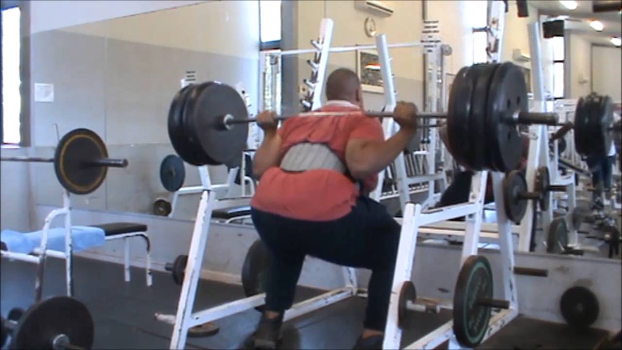 29 January 2016|fat guy squats|UCT gym powerlifting and bodybuilding ...