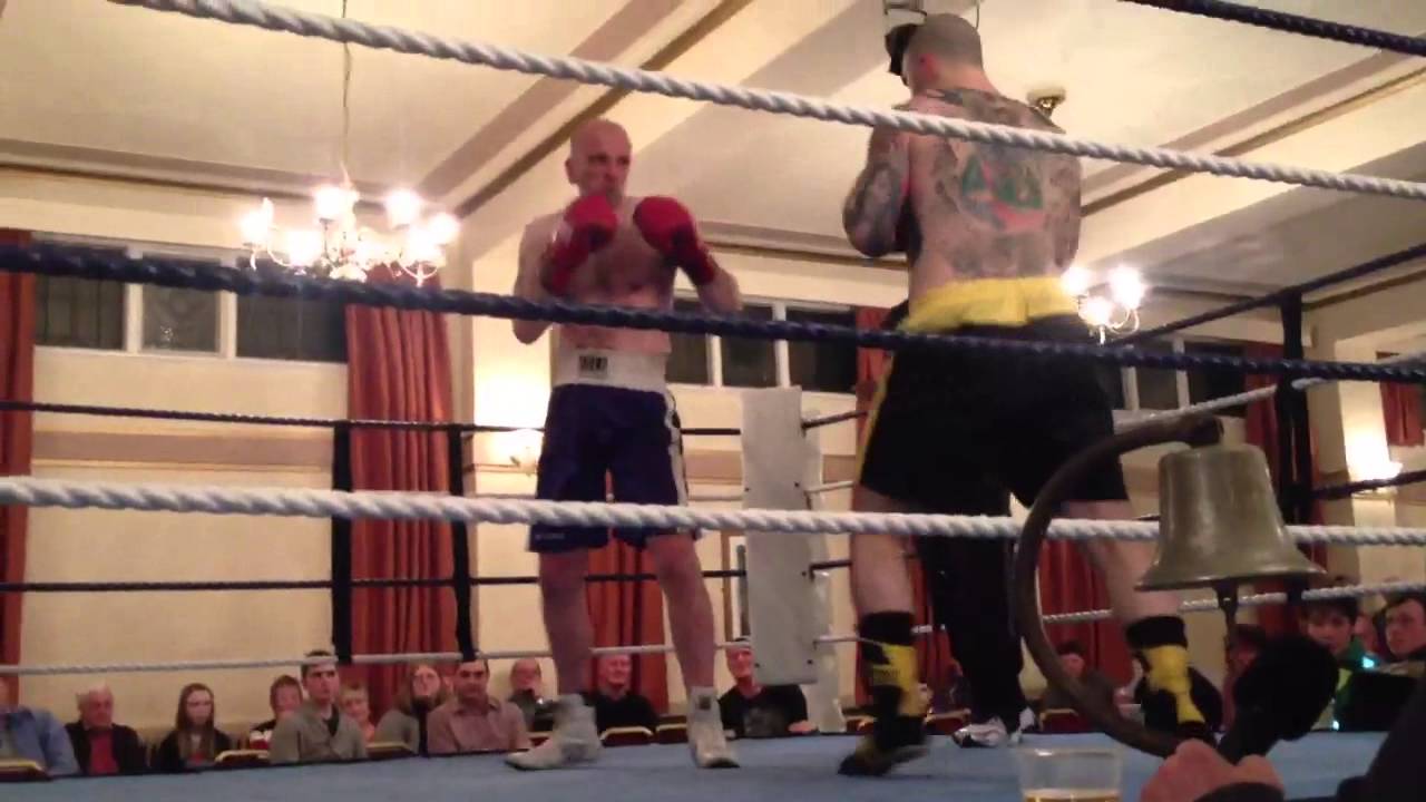 John Niven's 1st Fight - YouTube