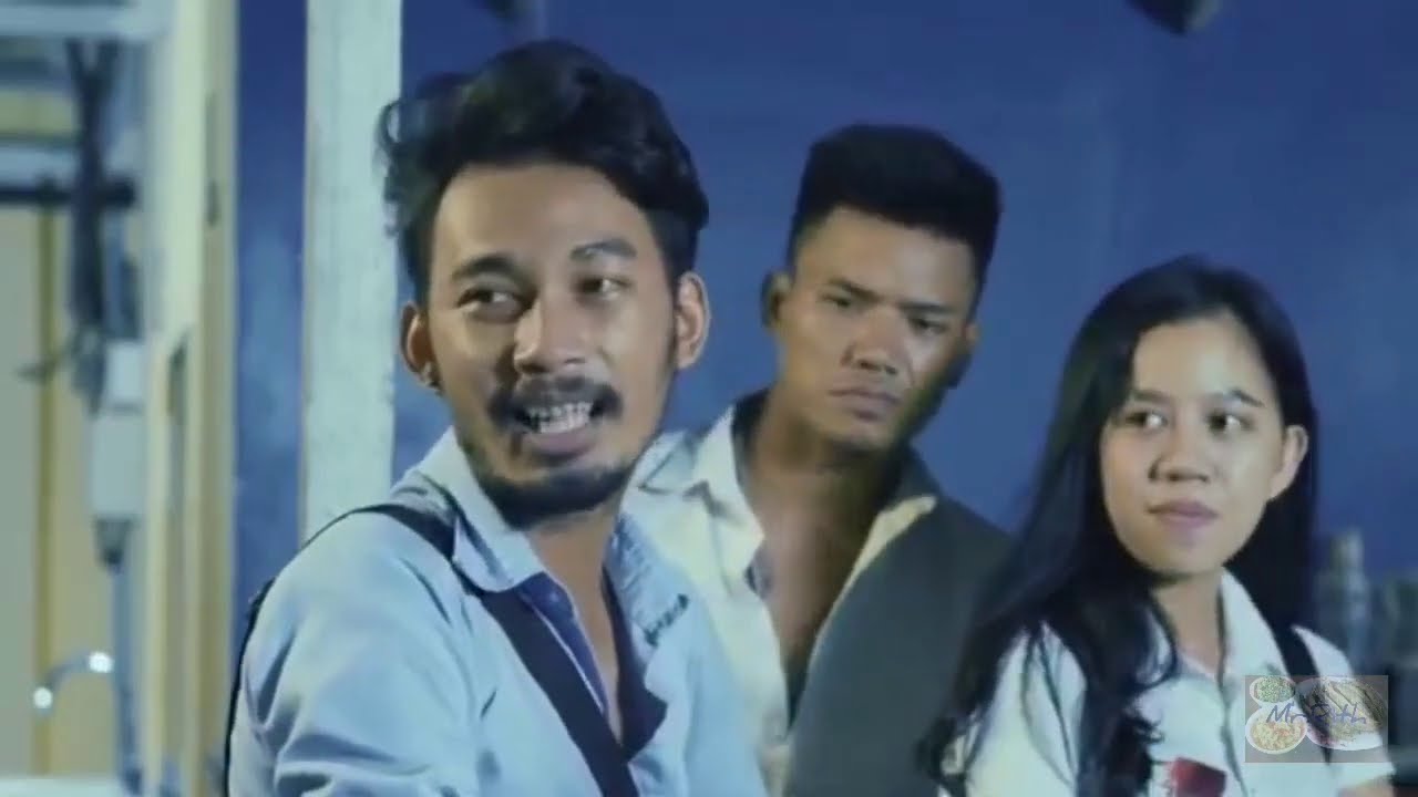 ពីក្មេងញៀនថ្នាំ គូម៉ា Kuma [Khmer new song] - YouTube