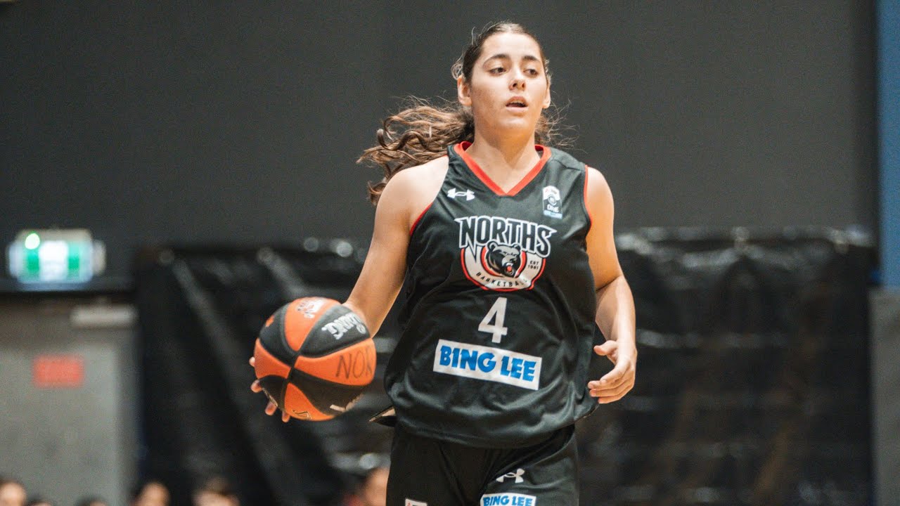 NBL1 action: Norths' Carla Pitman vs Hills - YouTube