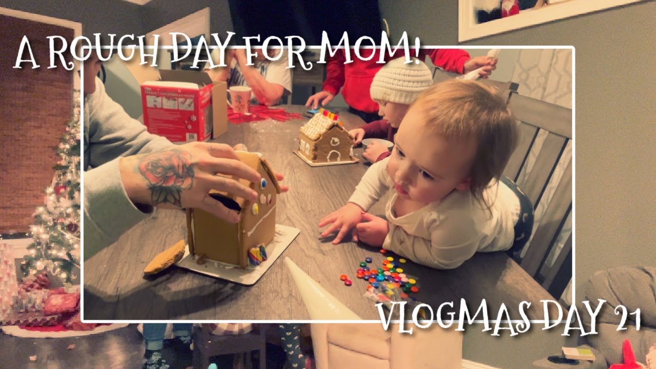 Gingerbread Houses Vlogmas Day 21 Youtube