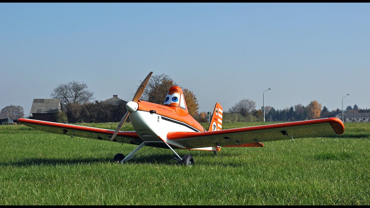 DUSTY plane 2,18m EP - YouTube