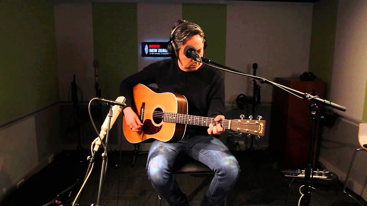 Jon Toogood - Misunderstood (Wilco cover) - YouTube